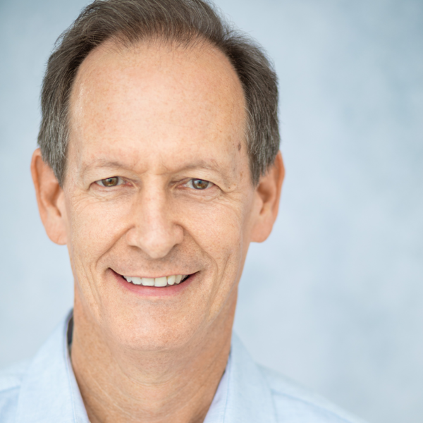 Cast and Crew Descendants – We're Alive