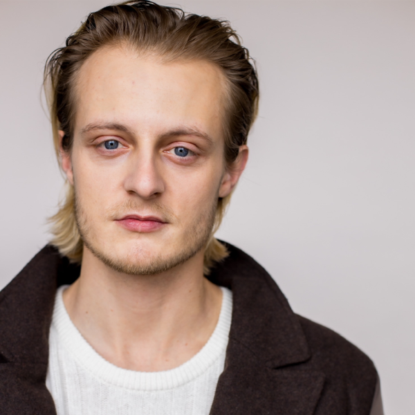 Cast and Crew Scouts Honor – We're Alive